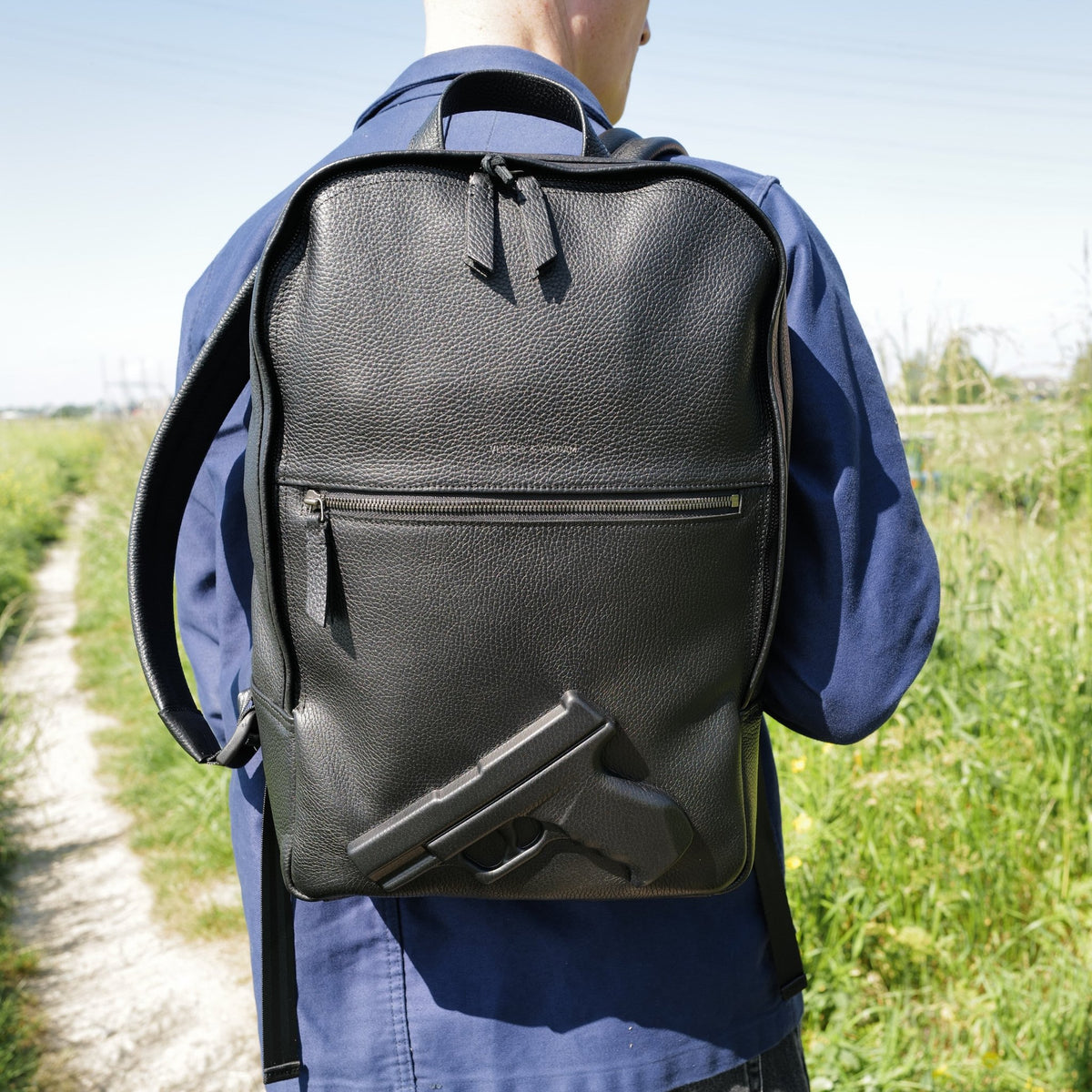 Backpack Large Gun in Black | Vlieger & Vandam